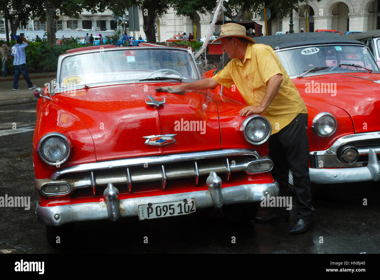 Fender cleaning hi-res stock photography and images - Alamy