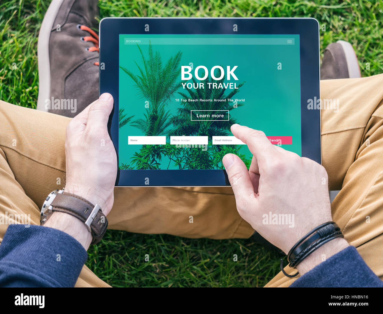 Digital graphics tablet hi-res stock photography and images - Alamy