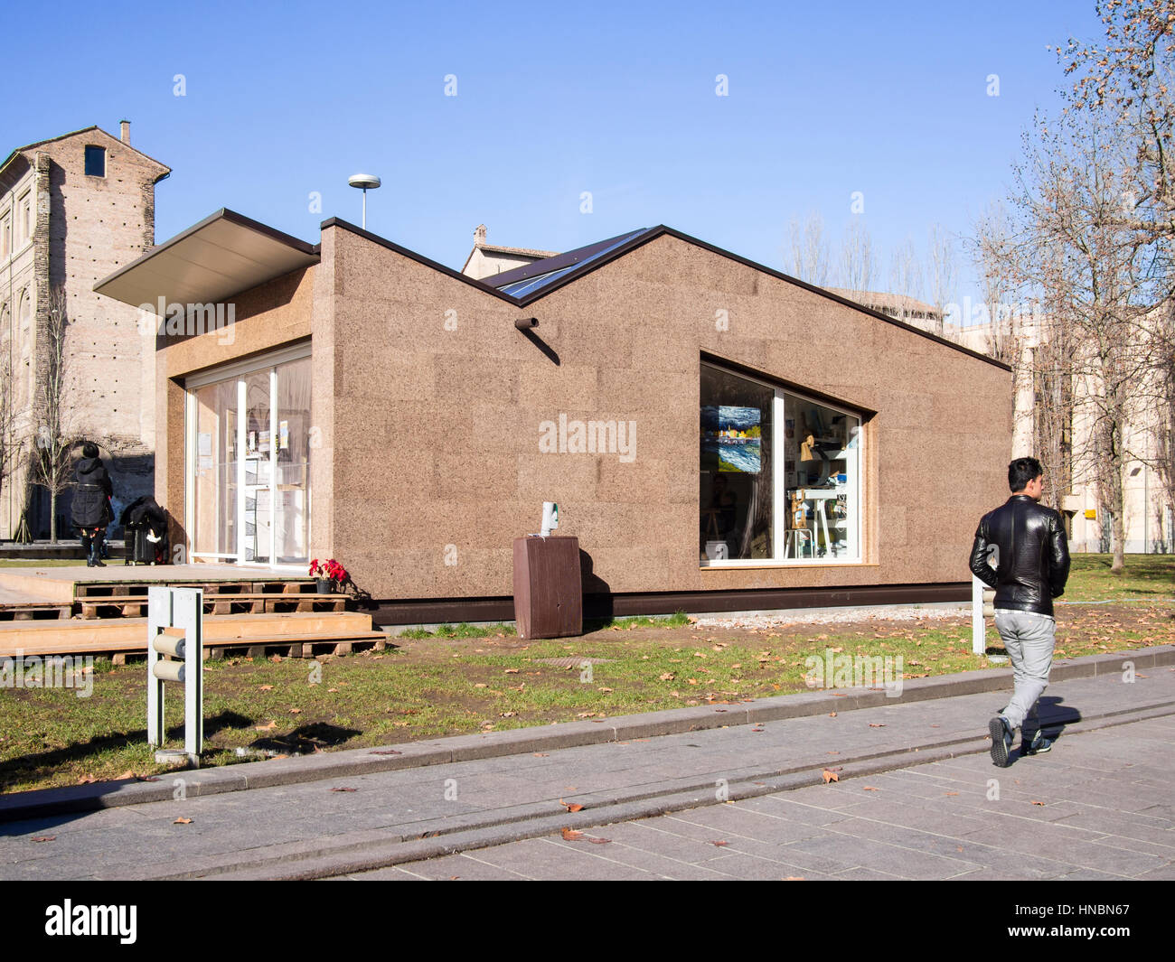 Modulo Eco - A sustaniable housing project show in the center of Parma ...