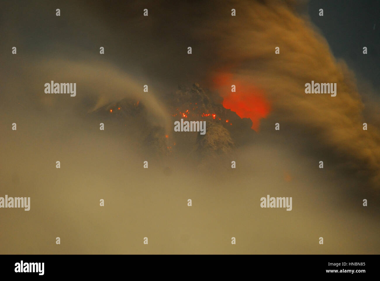 Sinabun hi-res stock photography and images - Alamy