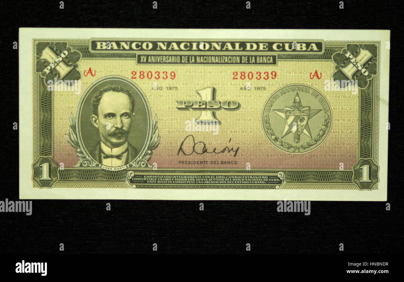 Cuba banknote 1975 Stock Photo - Alamy