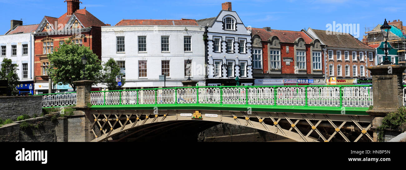 Cast Iron Town Bridge or Bridgwater Bridge, River Parrett, West Quay ...
