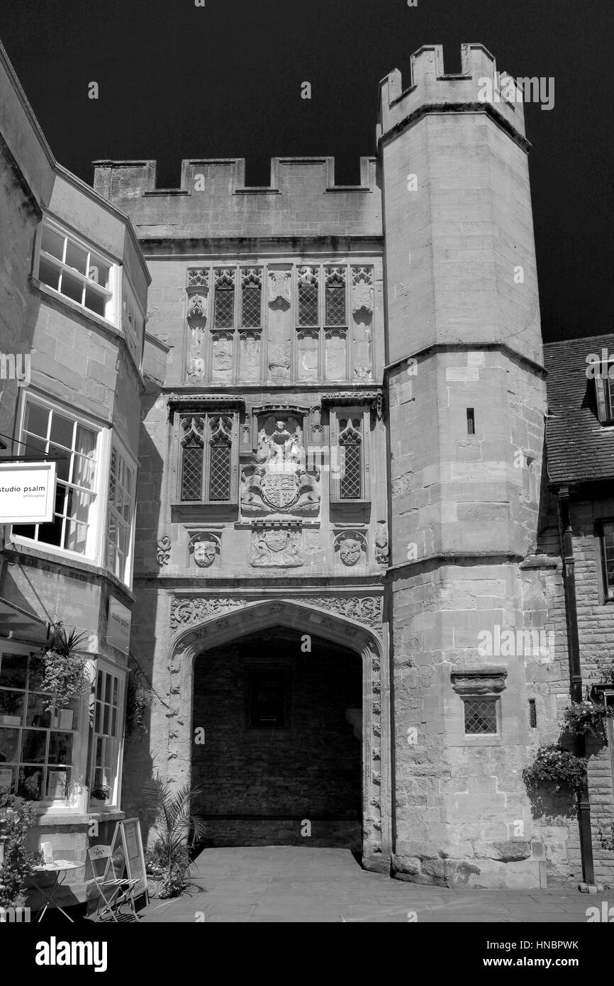 Penniless porch wells cathedral hi-res stock photography and images - Alamy