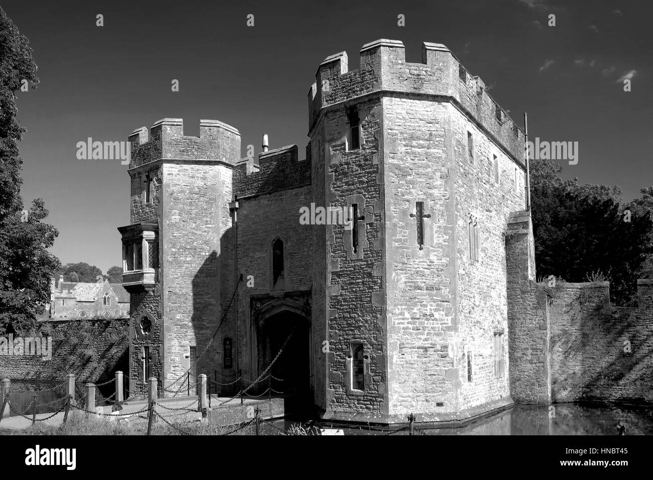 Drawbridge entrance to Bishops Palace Wells City Somerset England ...