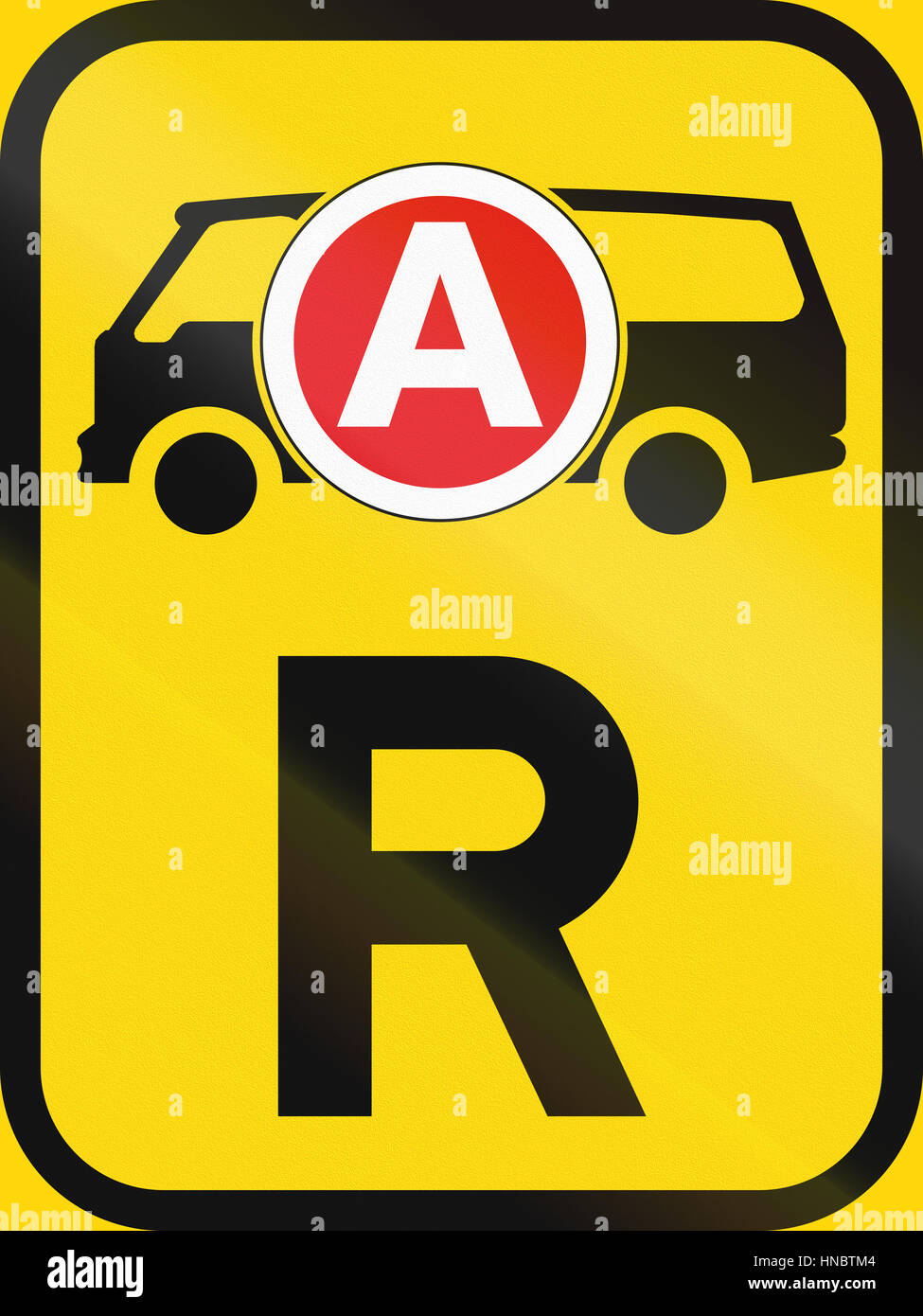 Reserved for emergency vehicle hi-res stock photography and images - Alamy