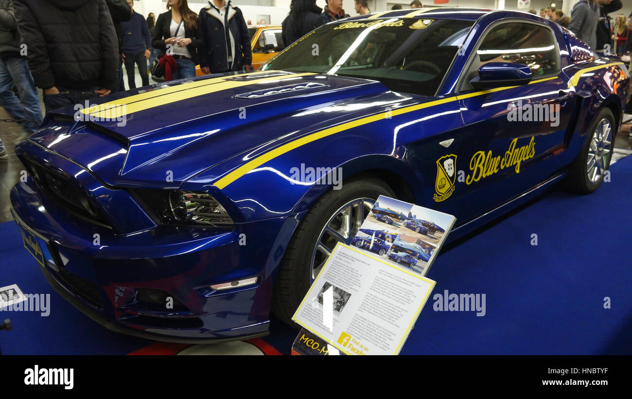 Ford Mustang Gt Blue Cars High Resolution Stock Photography and Images ...