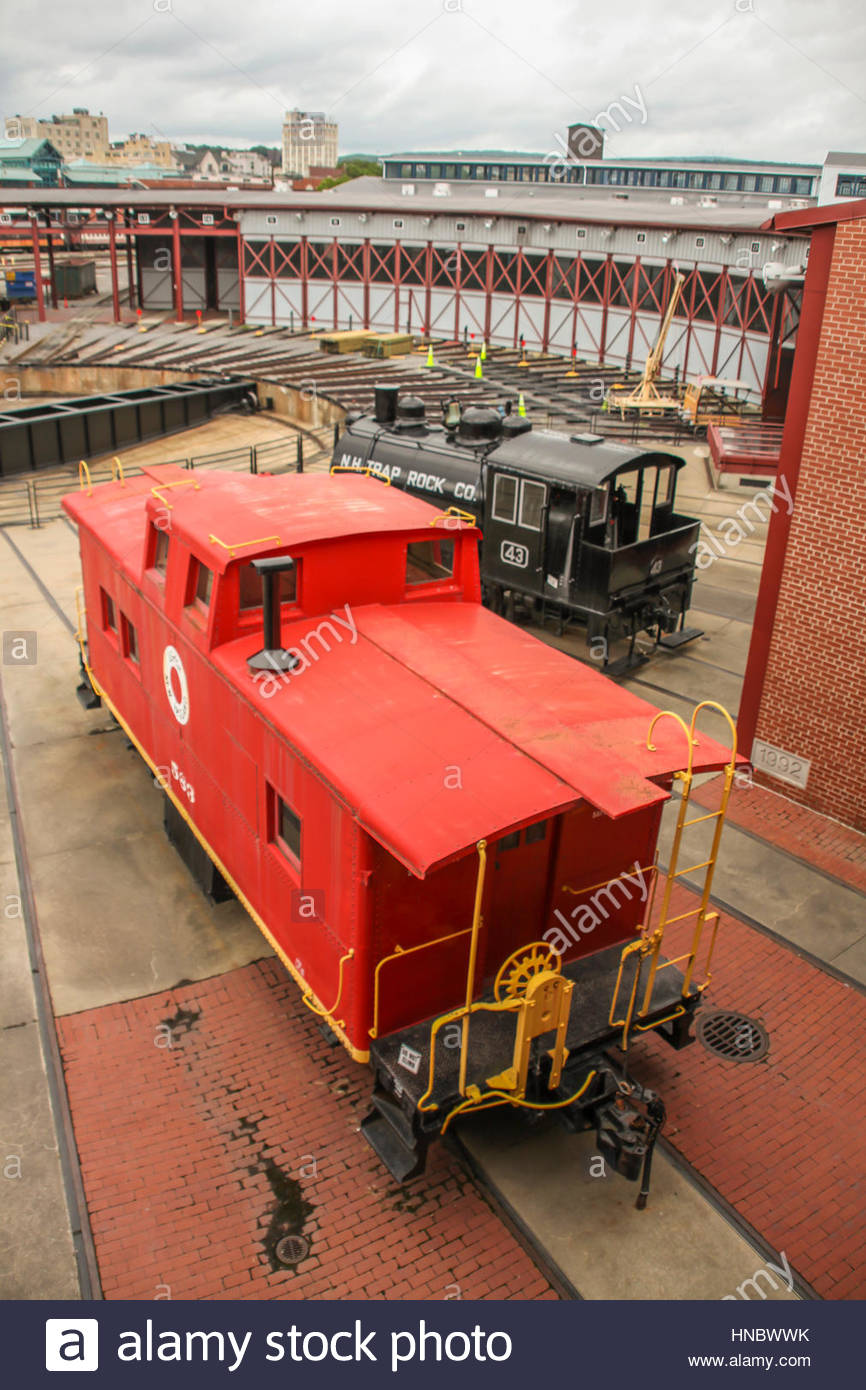 Red Steam Engine High Resolution Stock Photography and Images - Alamy
