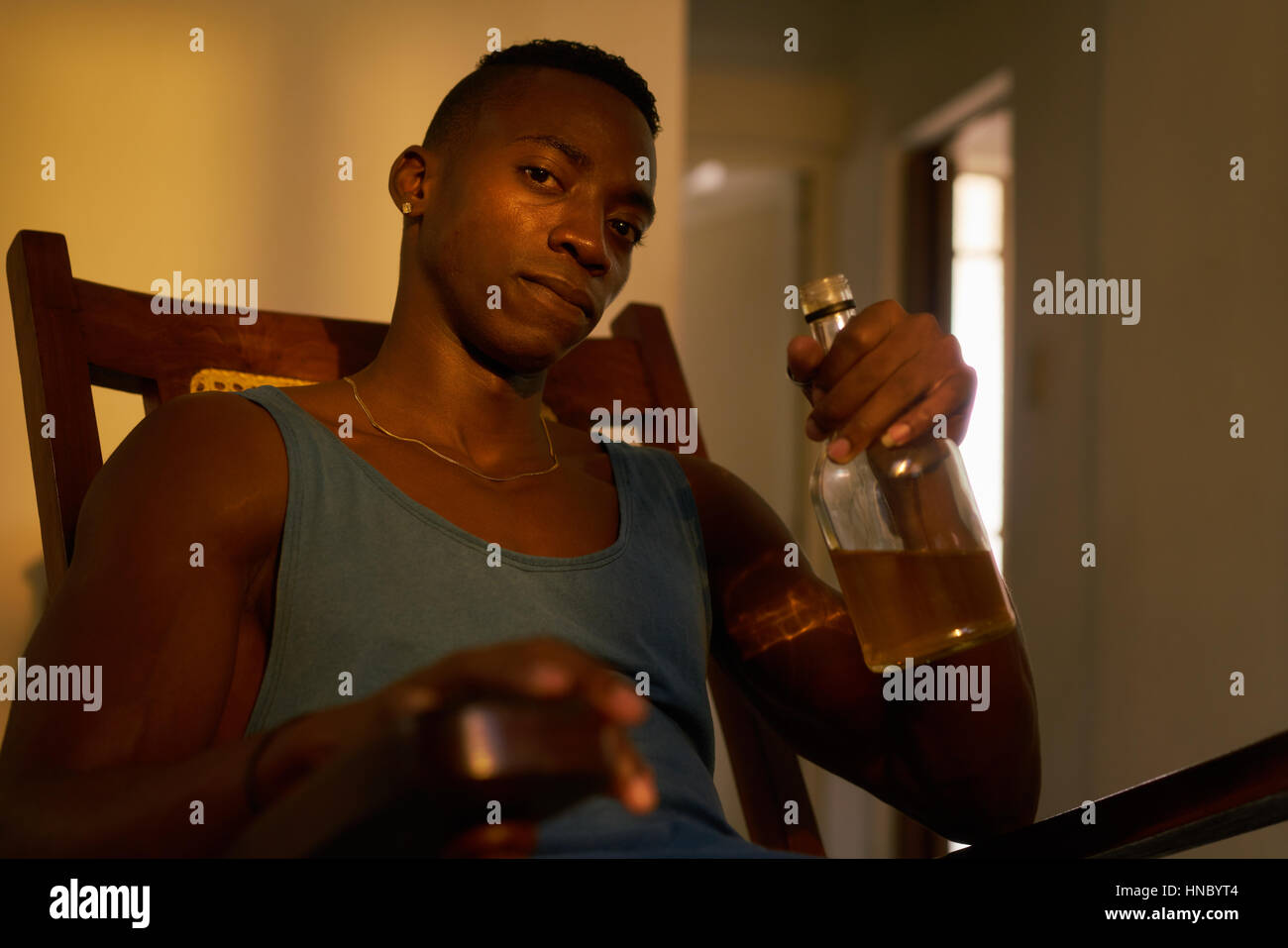 Young people drinking whisky hi-res stock photography and images - Alamy