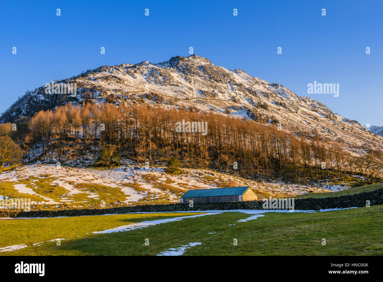 English countryside barn sunset hi-res stock photography and images - Alamy