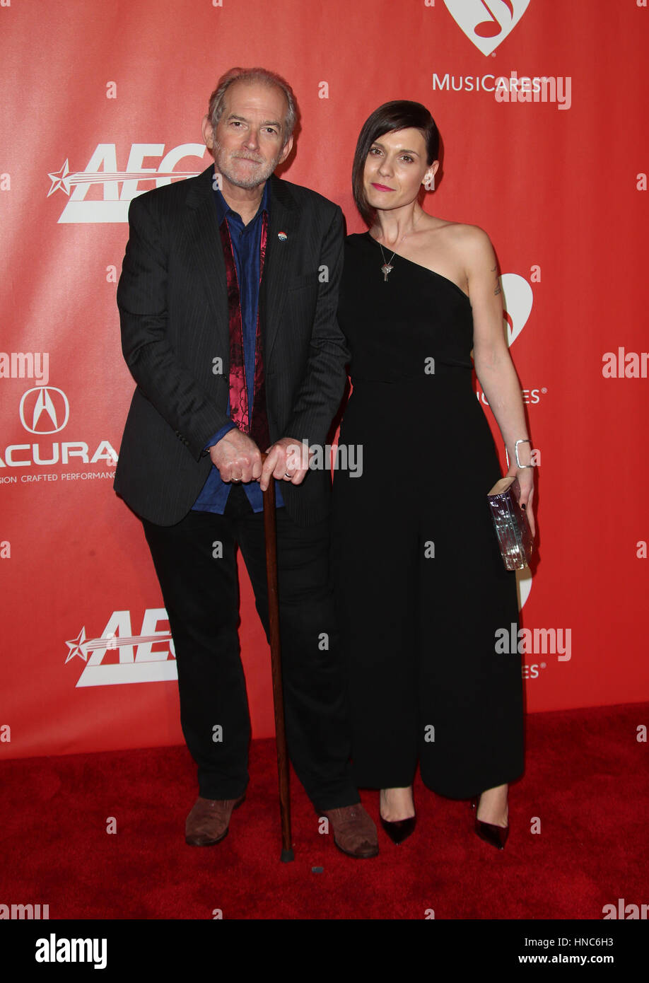 Los Angeles, CA, USA. 10th Feb, 2017. Benmont Tench, Alice Carbone Tench, At 59th GRAMMY Awards ...