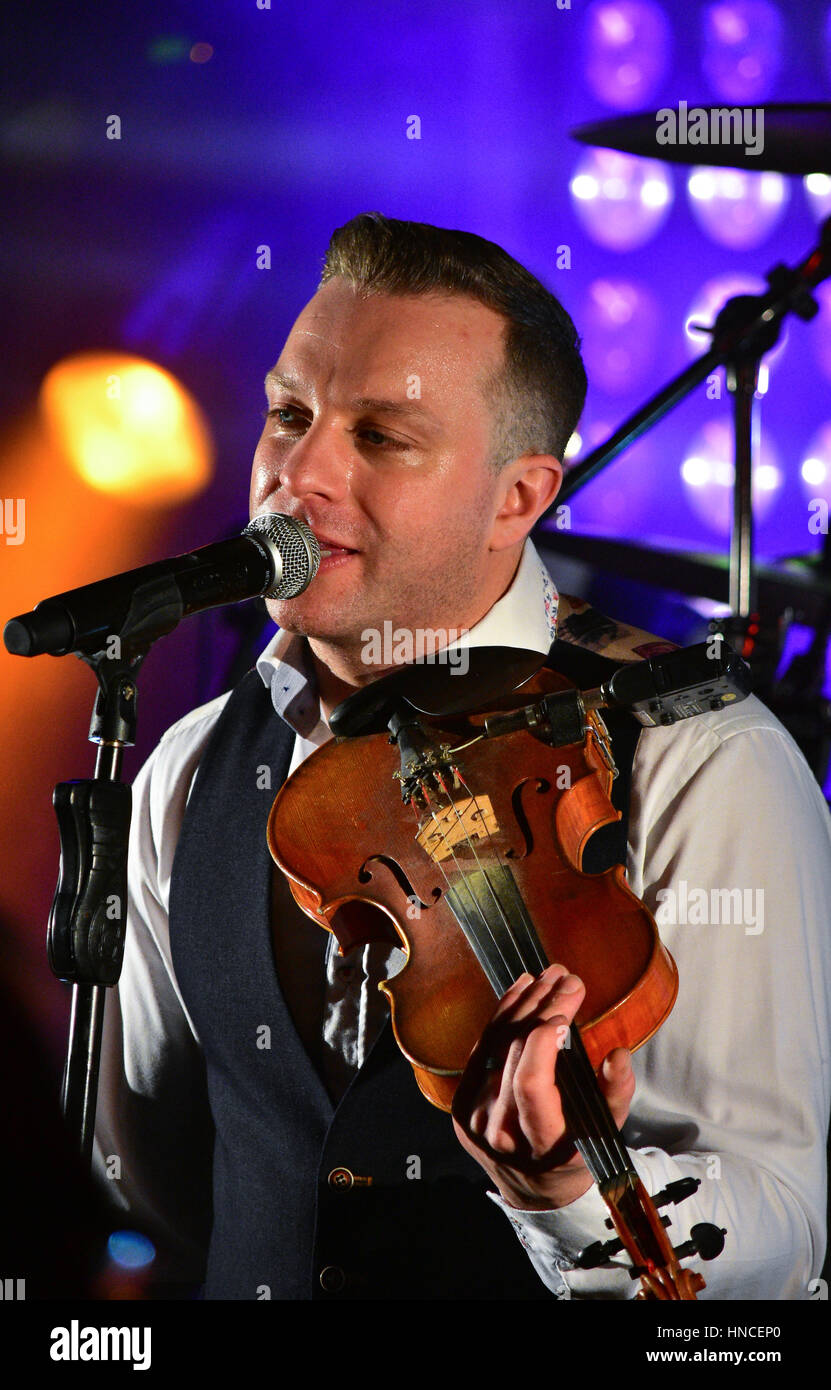 Ritchie remo hi-res stock photography and images - Alamy