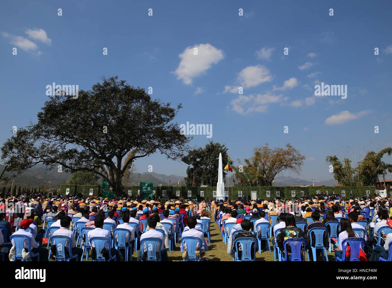 Panglong hi-res stock photography and images - Alamy