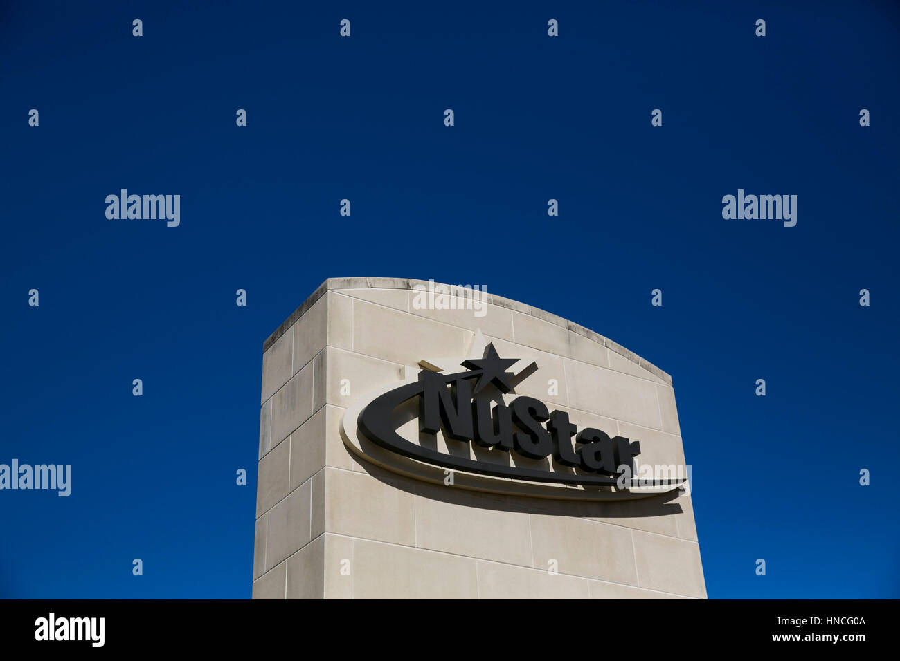 Nustar energy hi-res stock photography and images - Alamy