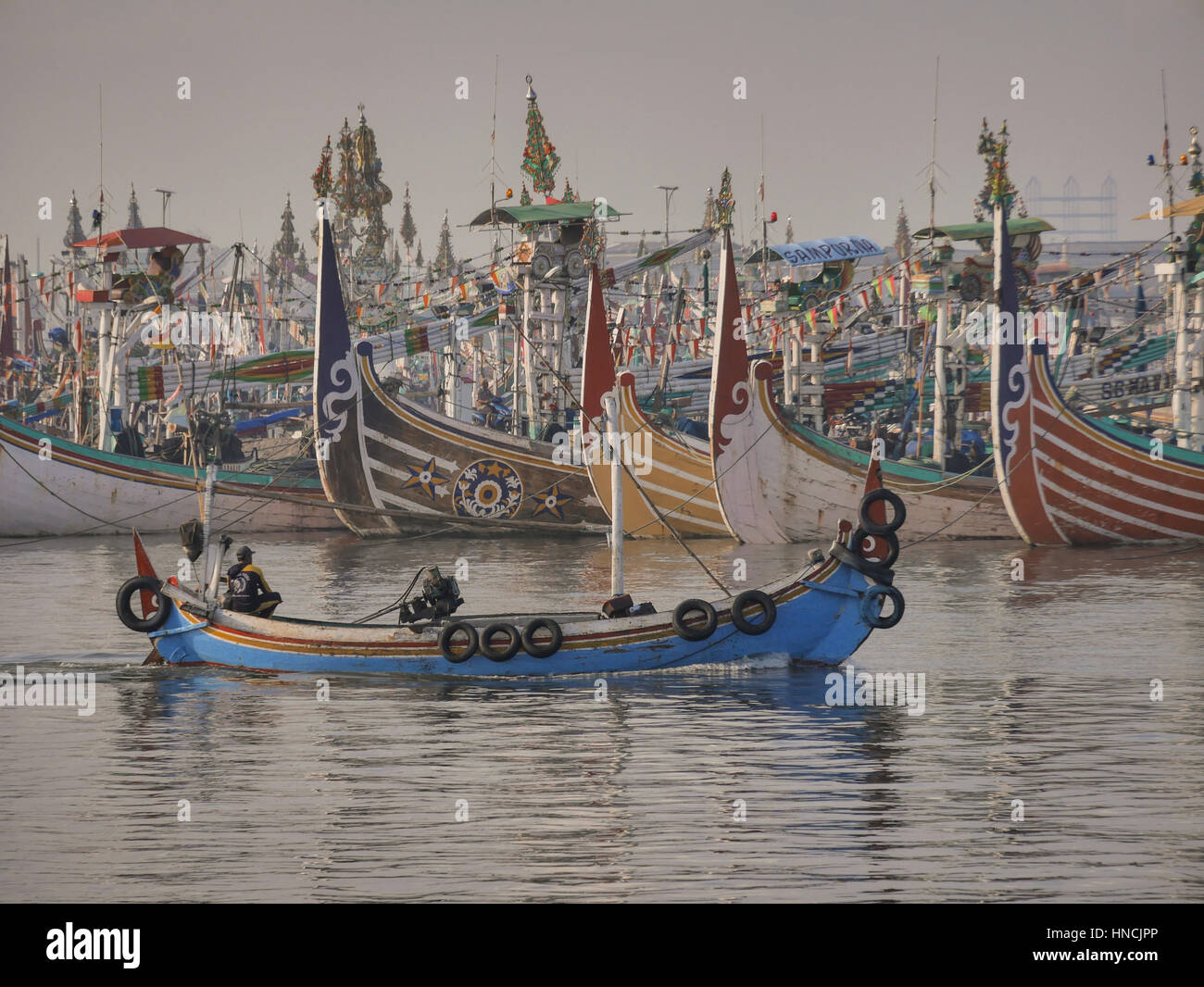 Indonesia, East Java, Banyuwangi, Muncar harbour. A traditional harbour ...