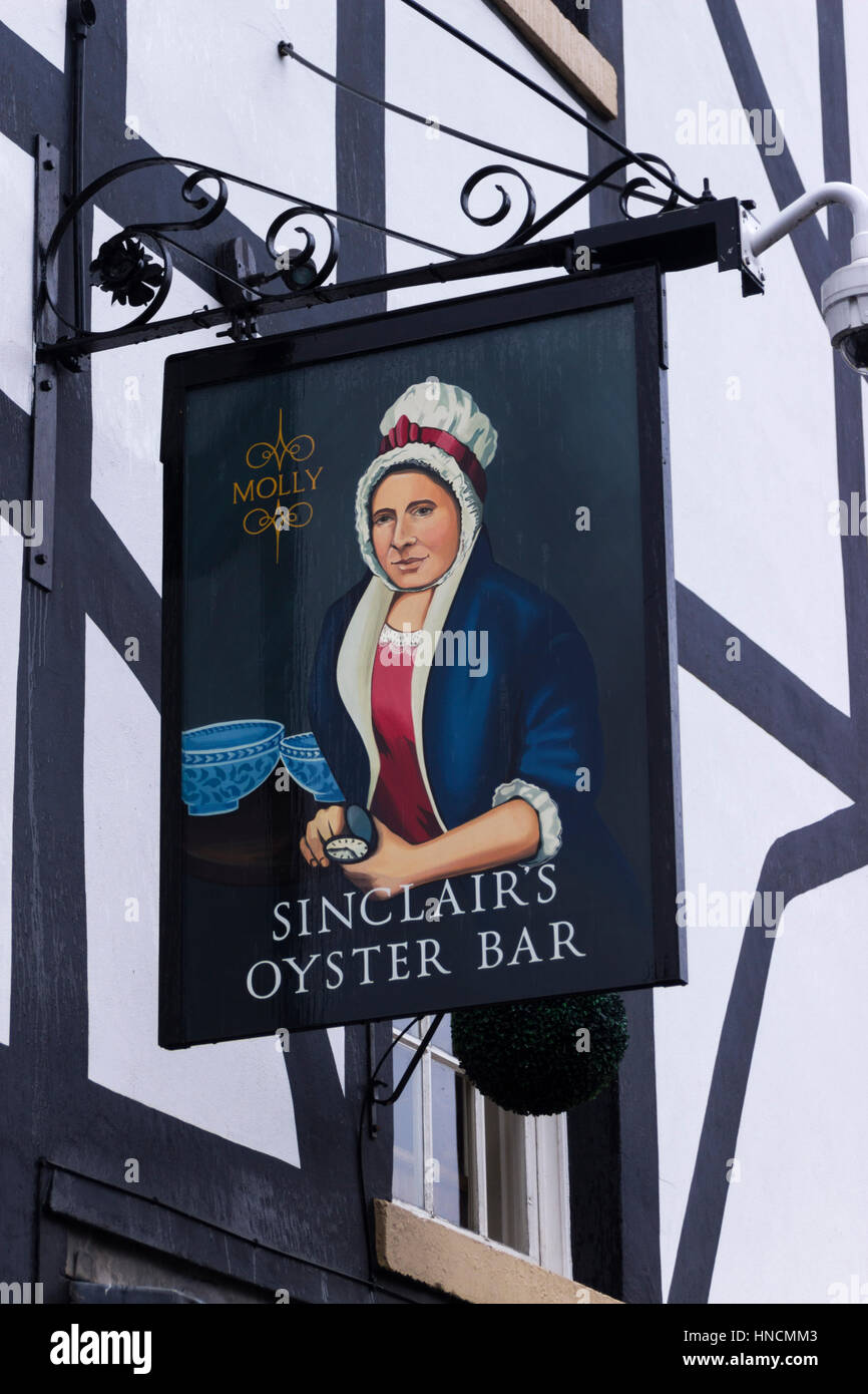 Beer and oyster hi-res stock photography and images - Alamy