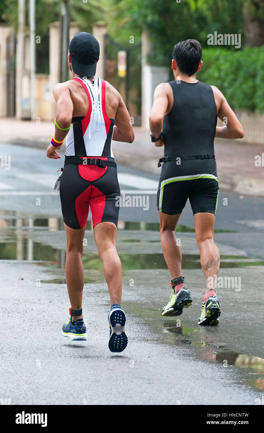 Back view athlete male friends hi-res stock photography and images - Alamy