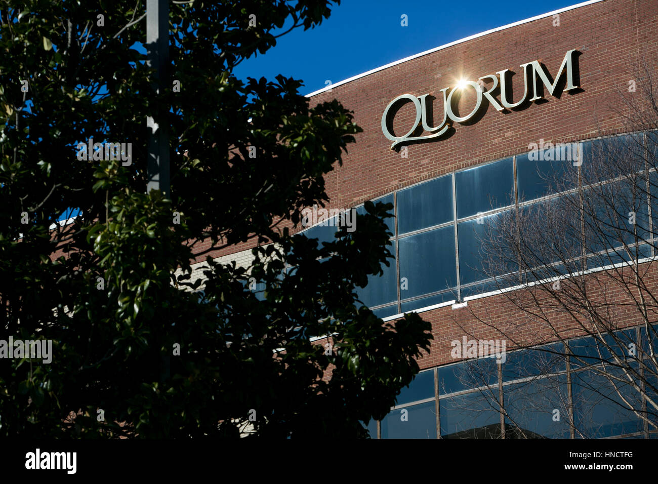 Qhs logo hi-res stock photography and images - Alamy