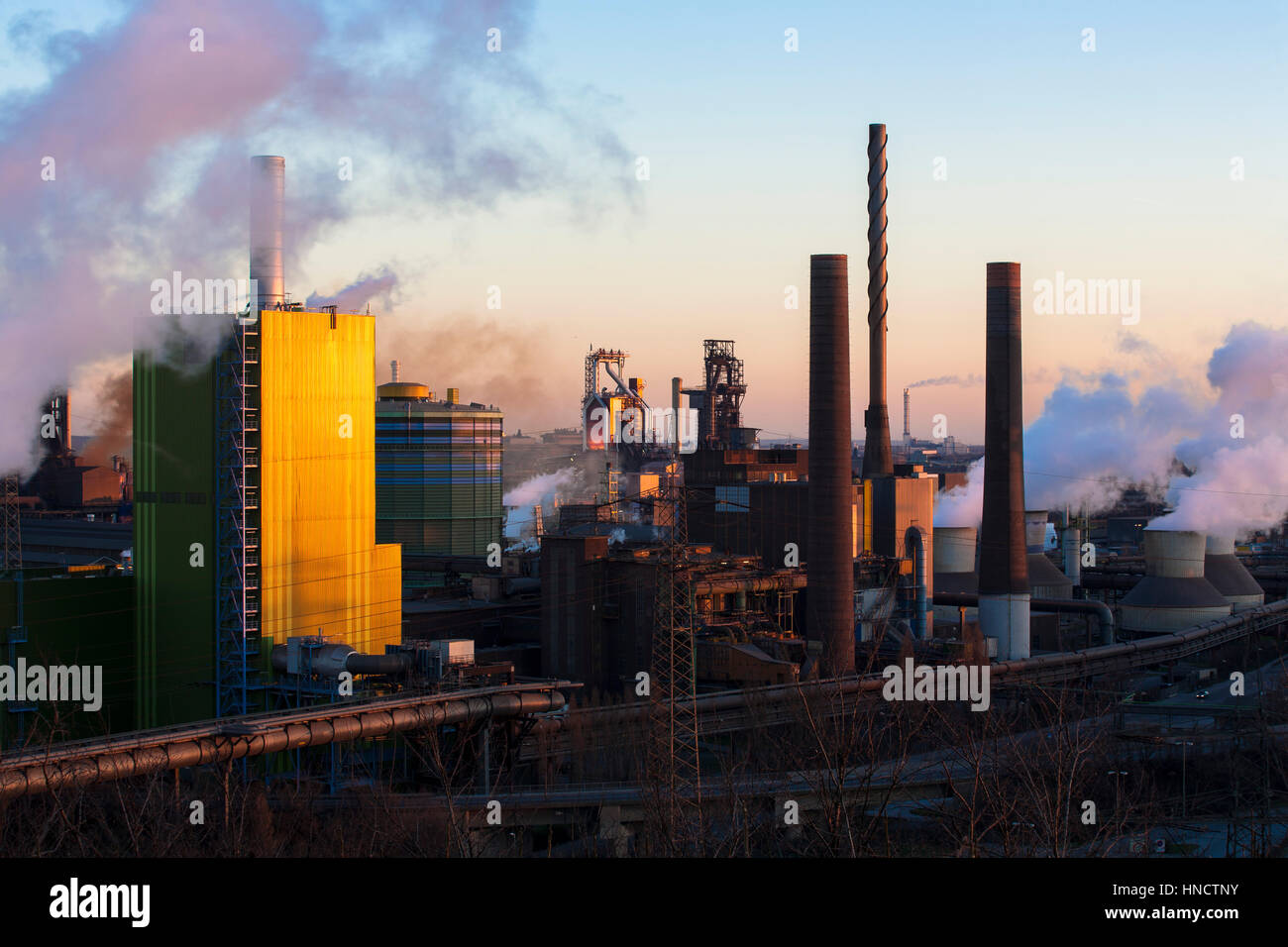 Steel production hi-res stock photography and images - Alamy