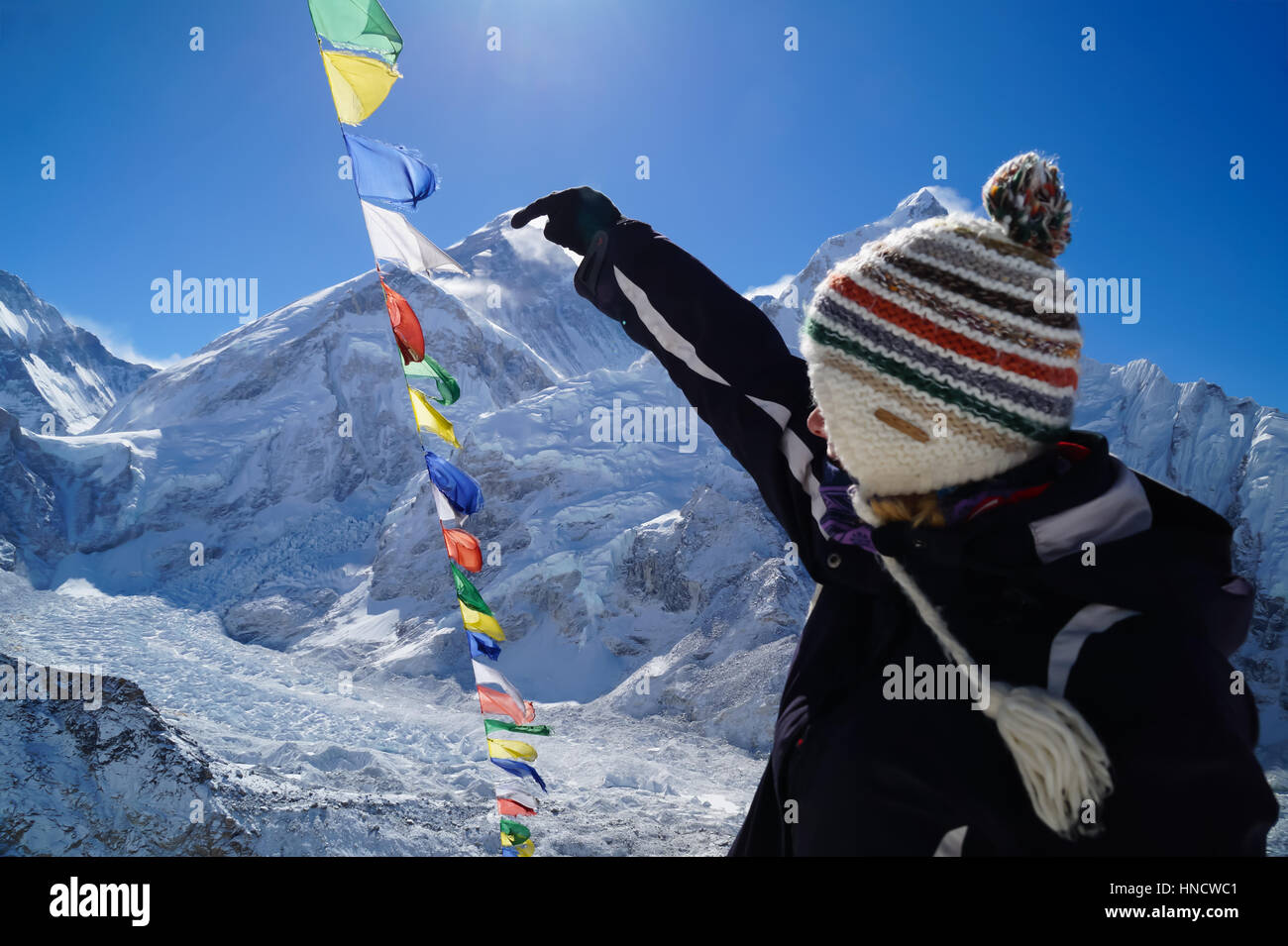 Mount Everest with tourist Stock Photo - Alamy