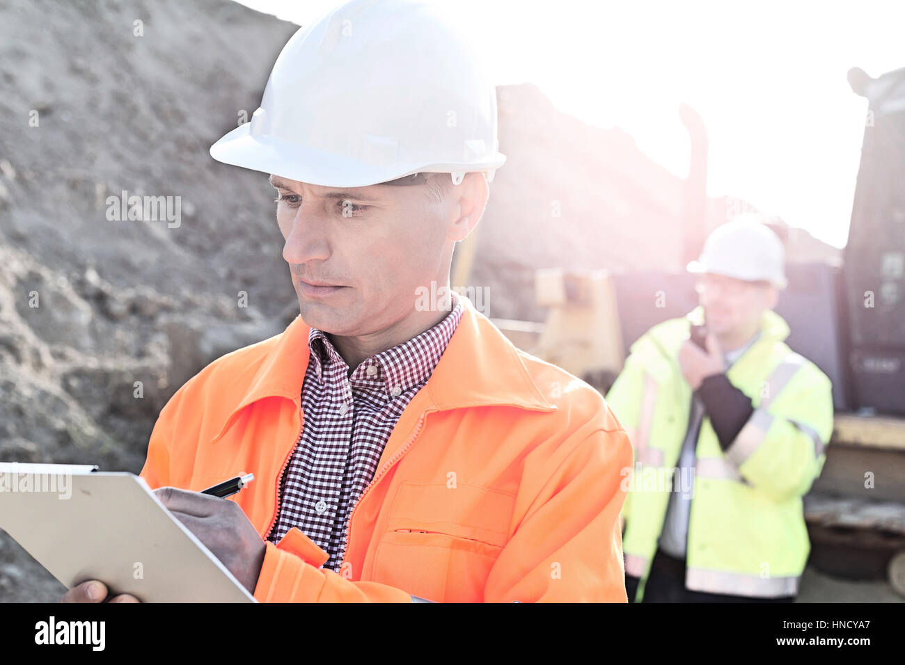 Engineer writing hi-res stock photography and images - Alamy