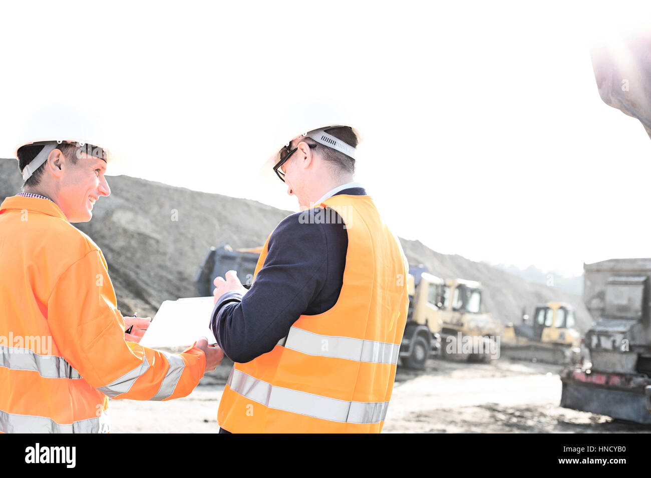 Back view male engineer clipboard hi-res stock photography and images ...