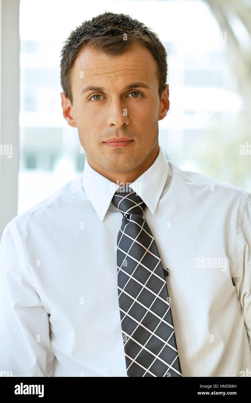 Bussinessman hi-res stock photography and images - Alamy