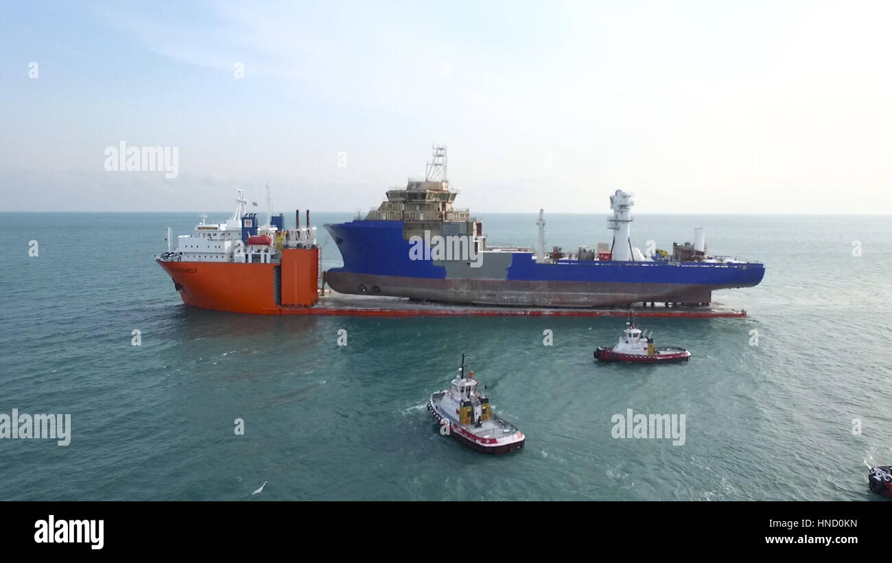 Loaded on the semi-submersible platform ship Transshelf, the body of ...