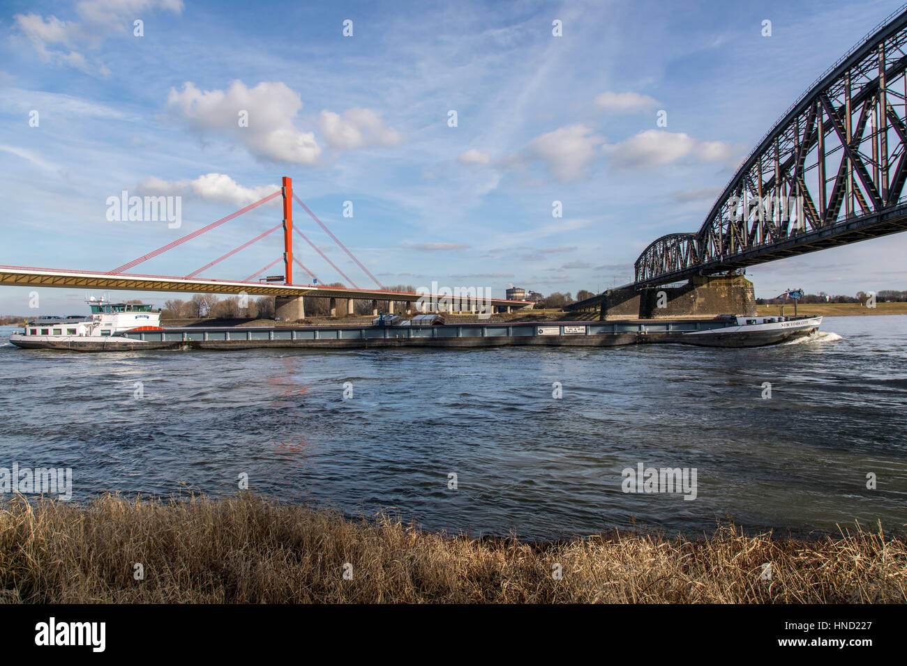 River rhine ship hi-res stock photography and images - Alamy