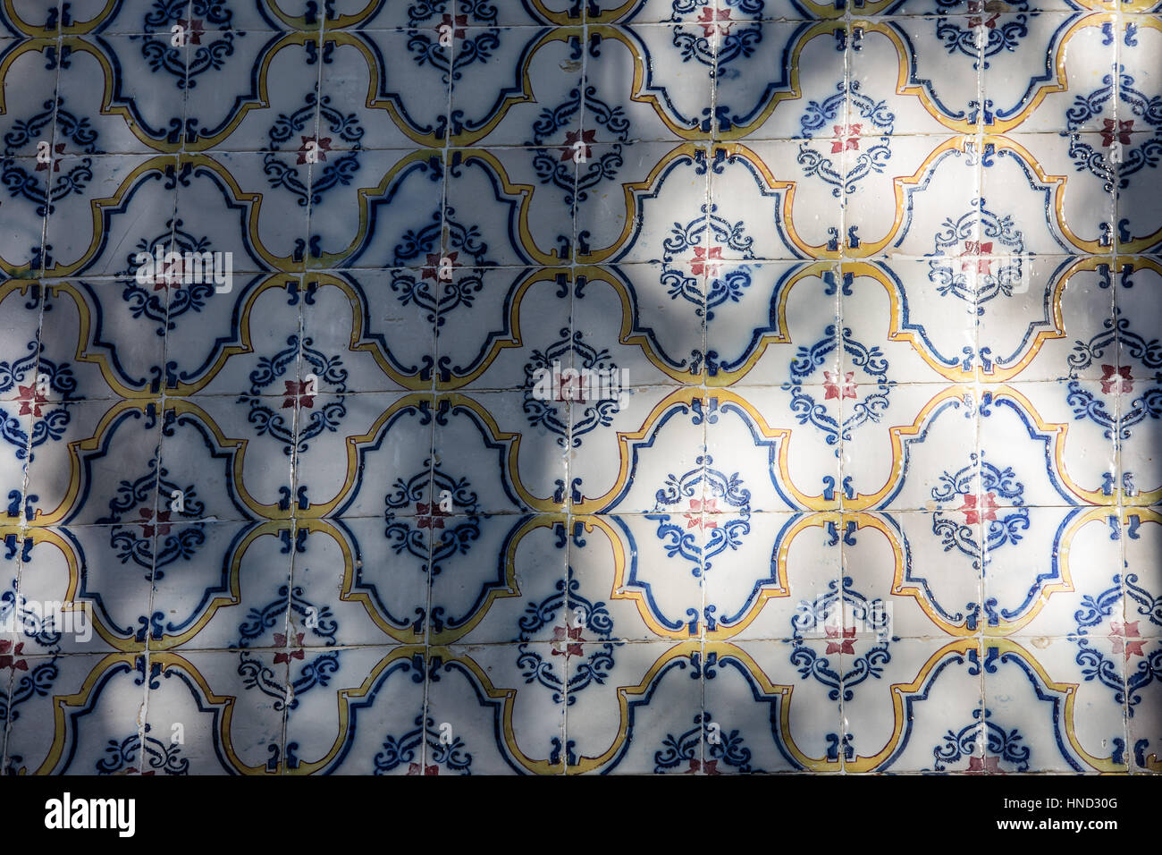 Azulejo - ornamental art - Spanish and Portuguese painted tin-glazed ...
