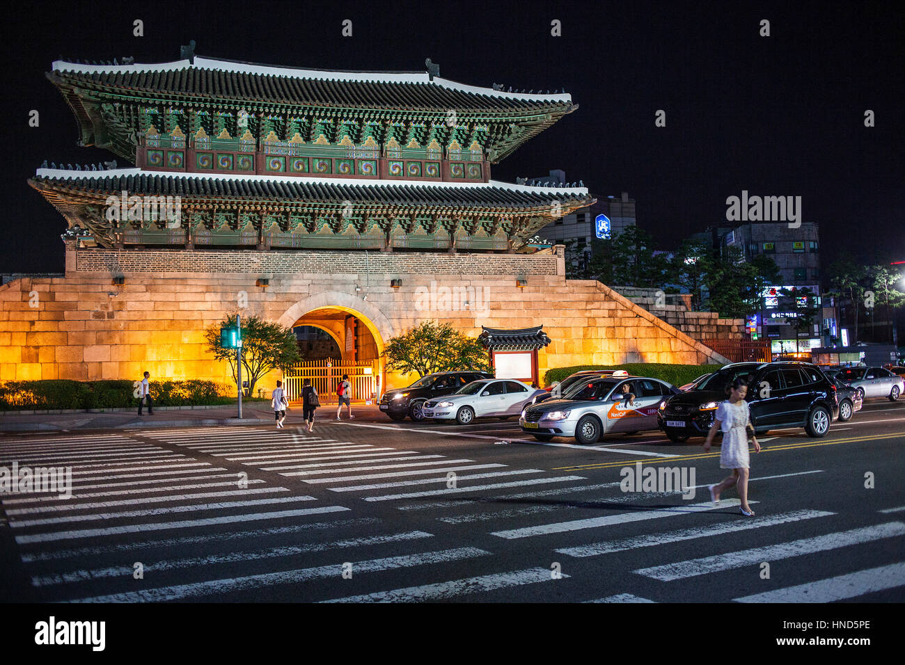 Cityscape, townscape, Dongdaemun Gate or Heunginjimun gate, Great East ...