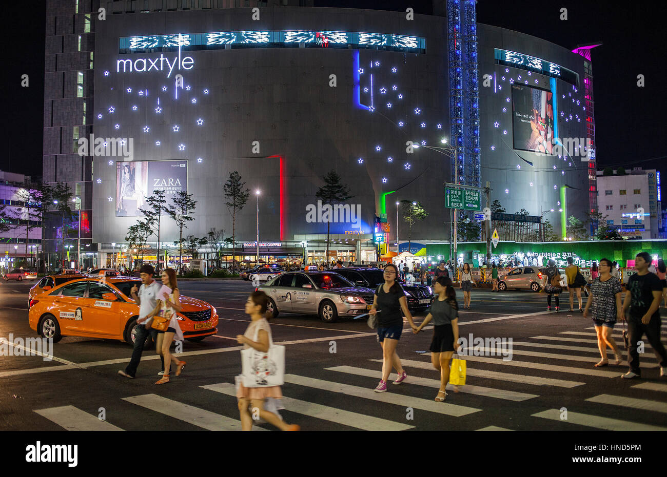 Dongdaemun gu hi-res stock photography and images - Alamy