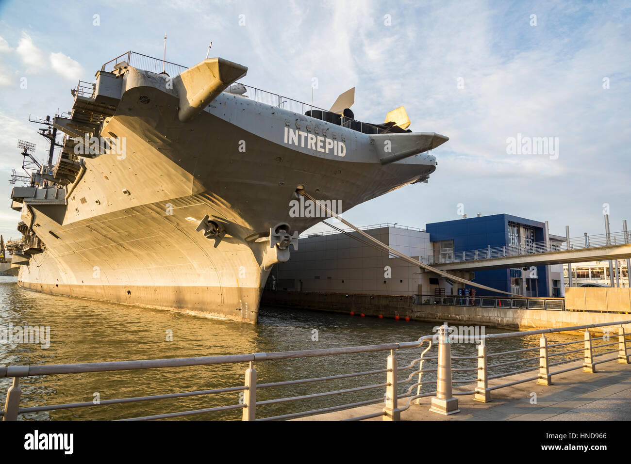 Intrepid sea and air museum in new york Stock Photo - Alamy