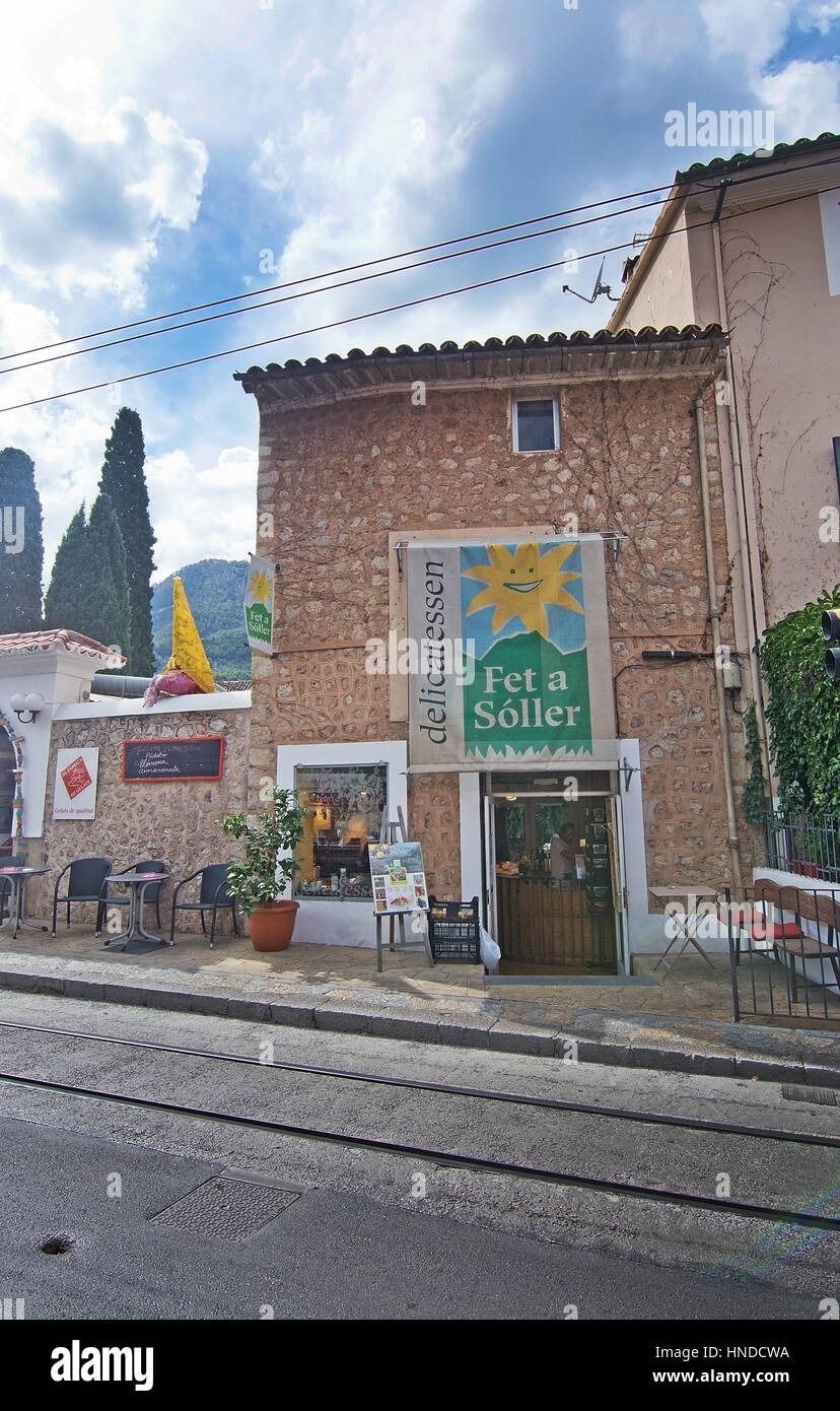 Mallorca deli shop hi-res stock photography and images - Alamy