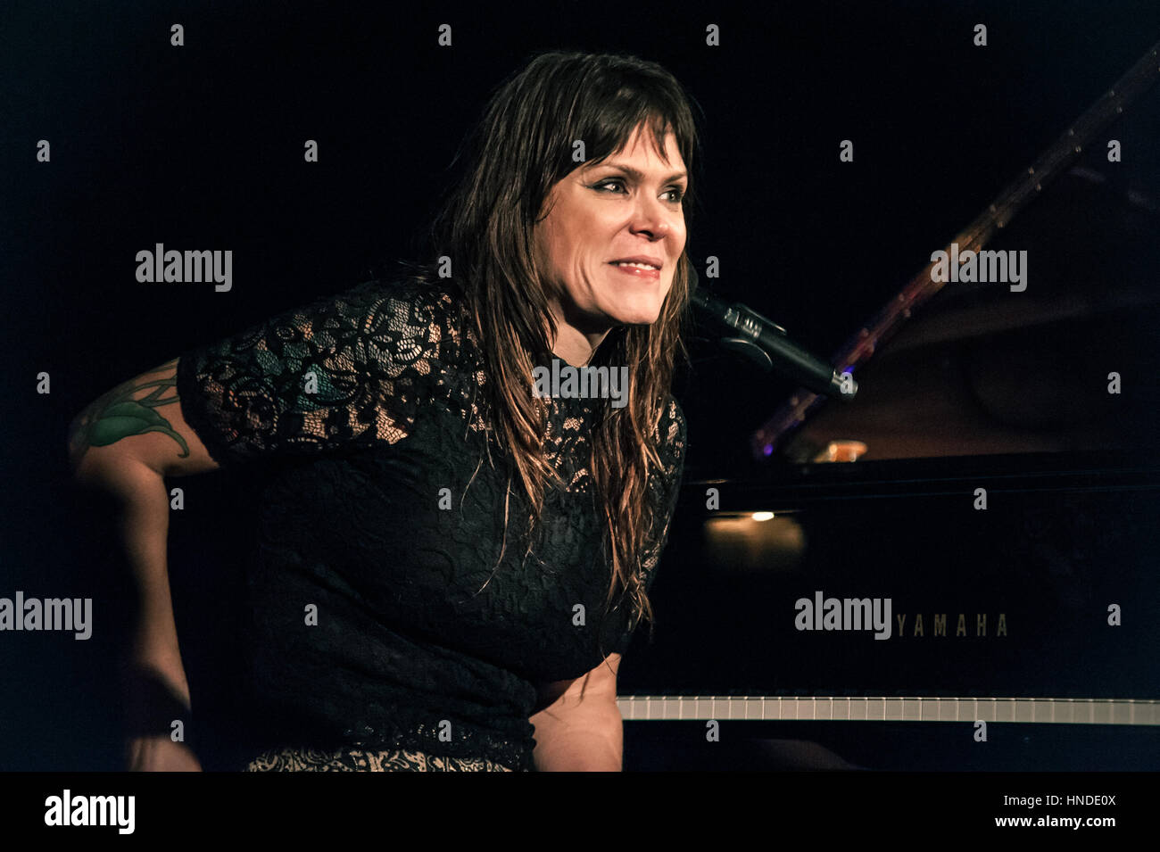 Beth hart tour hi-res stock photography and images - Alamy