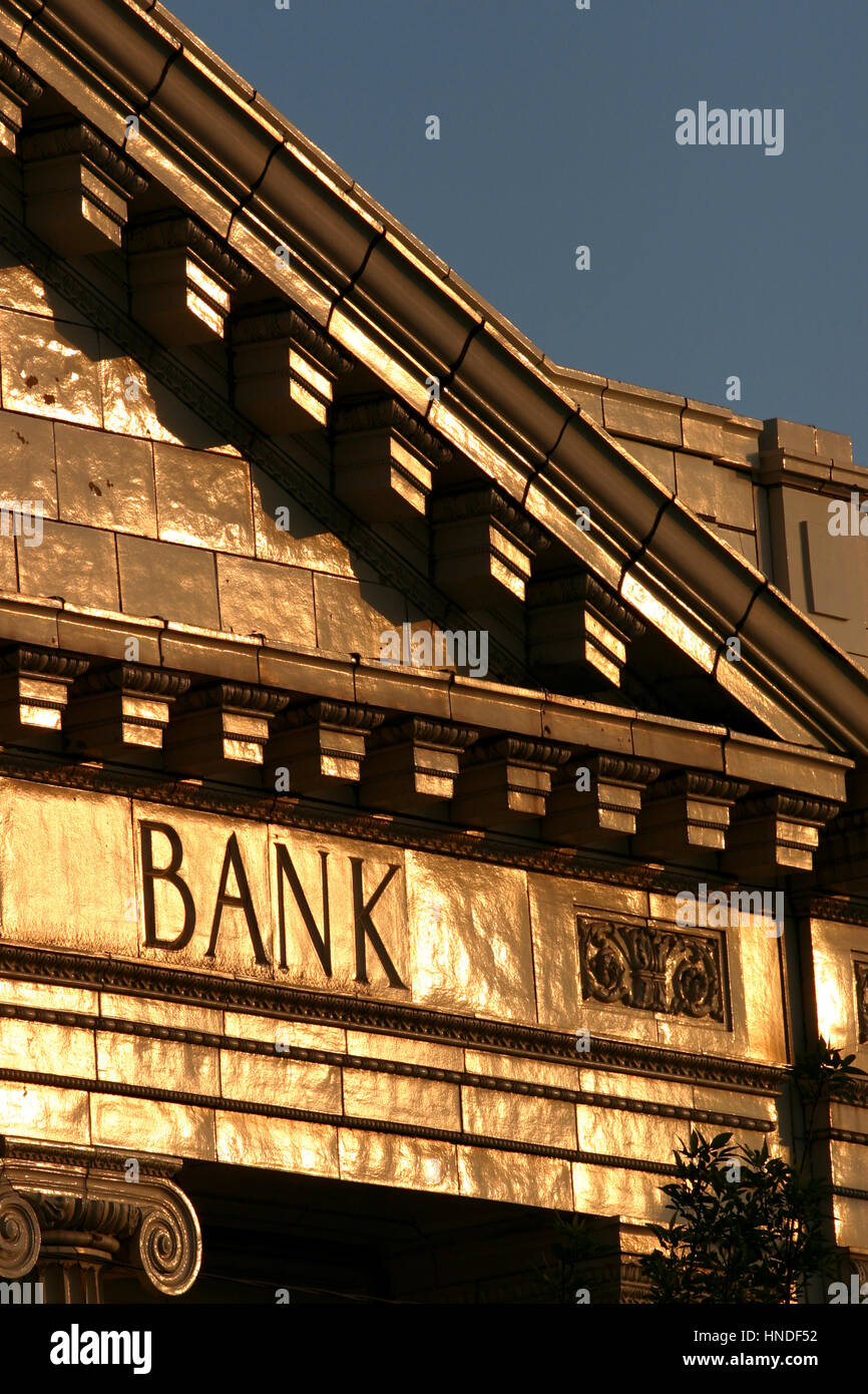 Classic bank hi-res stock photography and images - Alamy