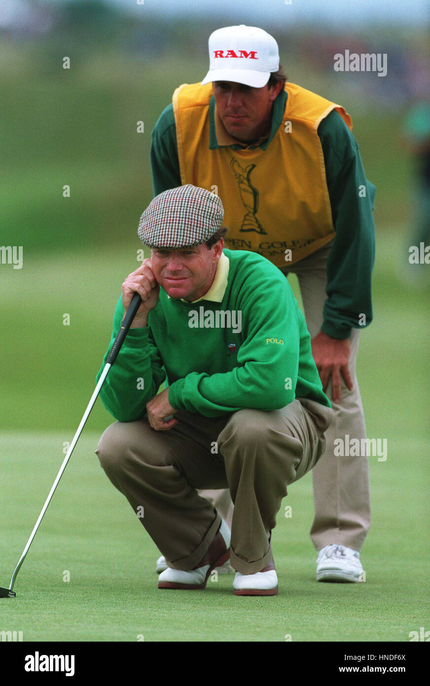 TOM WATSON WITH CADDIE. USA 16 February 1995 Stock Photo - Alamy