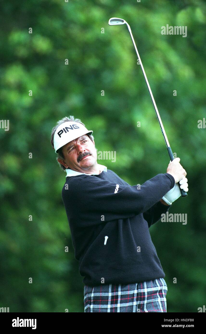 Roger Davis High Resolution Stock Photography and Images - Alamy