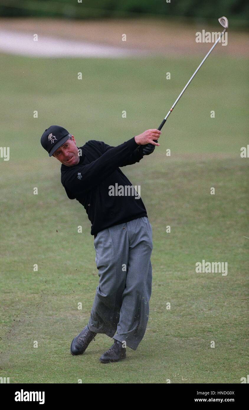 Gary player golf swing hi-res stock photography and images - Alamy
