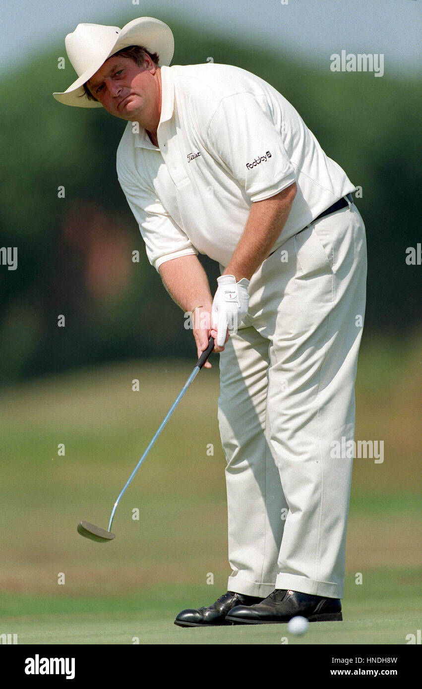 David russell hi-res stock photography and images - Alamy