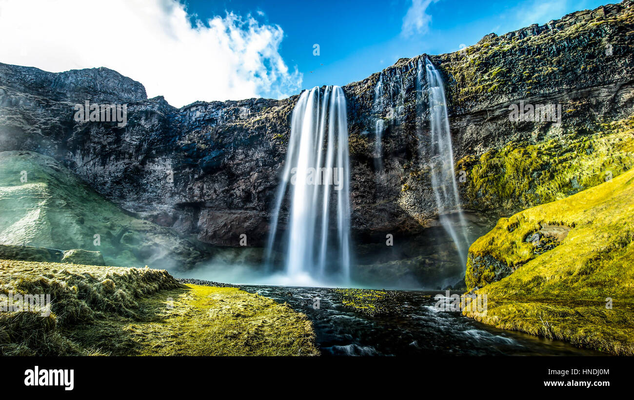 A beautiful waterfall from a cliff Stock Photo - Alamy
