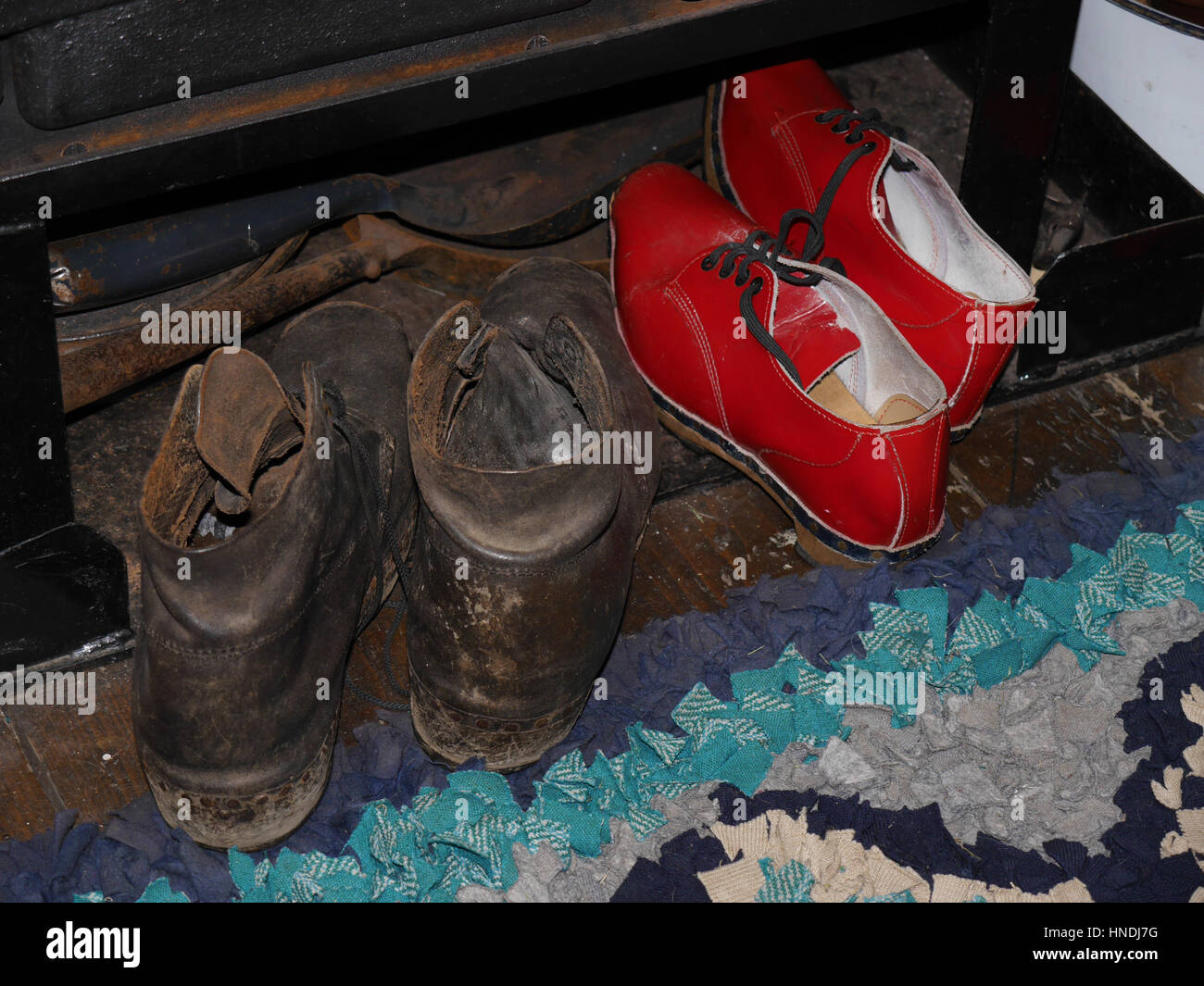 Canal Boats and the industrial urban landscape of Burnley at the 200 ...