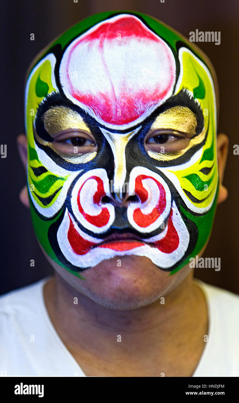 makeup, Portrait of a male Pekin opera performer. Laoshe Tea house. Nº3 ...