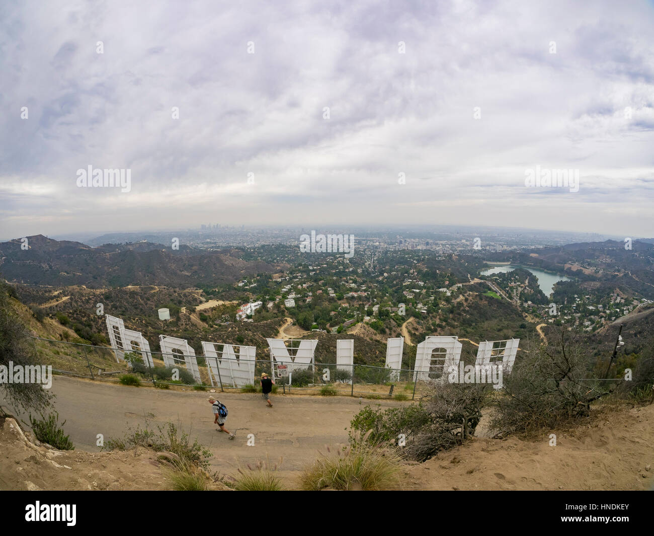 Back of hollywood sign hi-res stock photography and images - Alamy