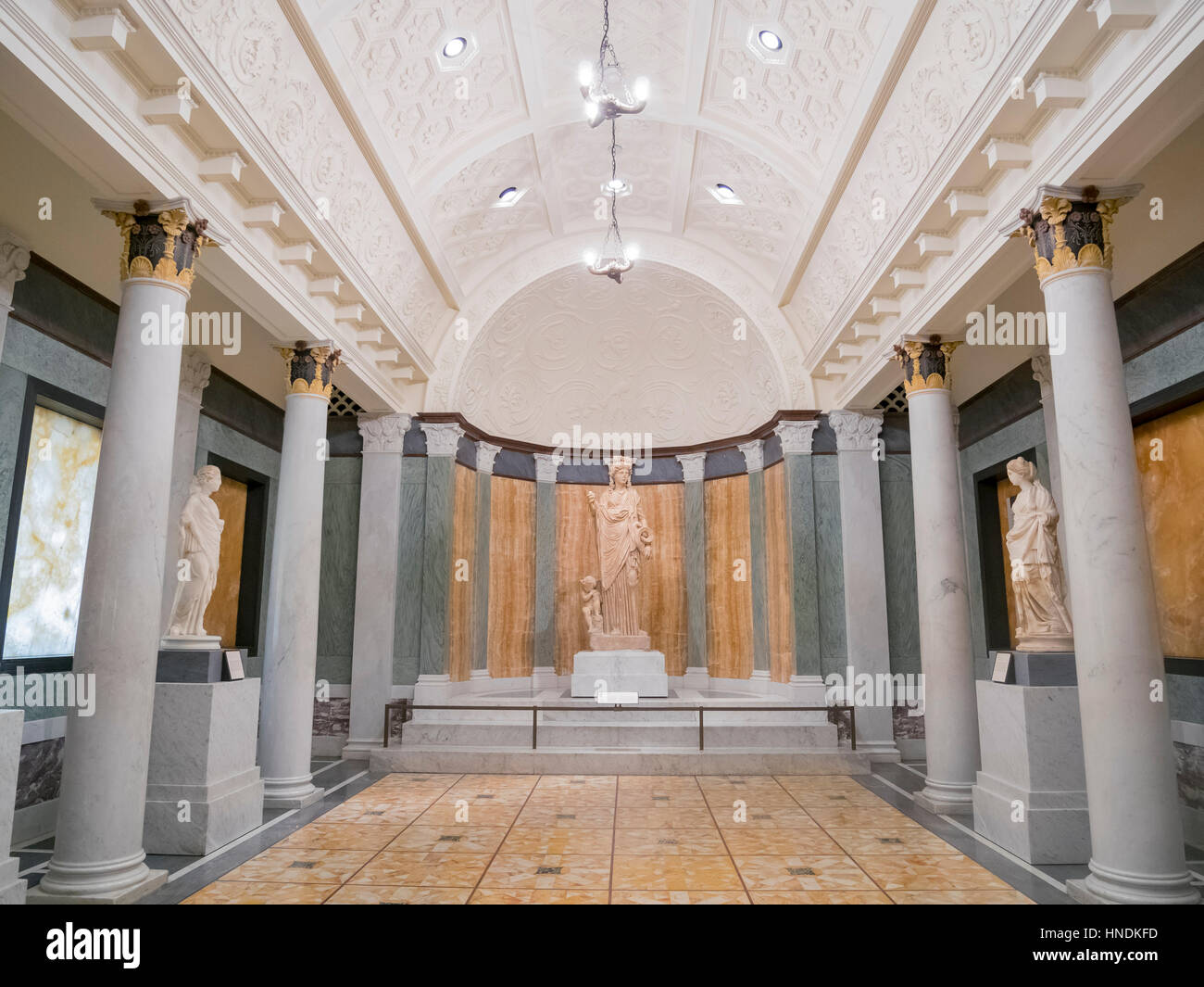 Los Angeles, JUL 20: Beautiful Greek style exhibit in Getty Villa on ...