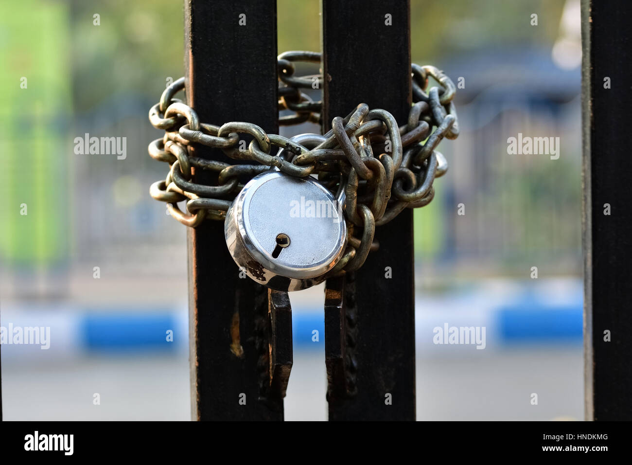 Old chain with lock Stock Photo - Alamy