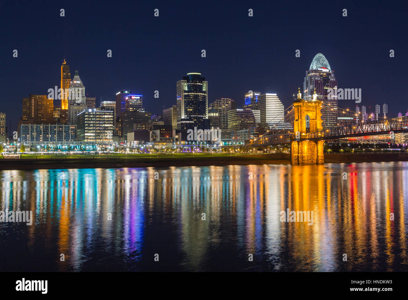 The city skyline at dusk of Cincinnati, Ohio, USA Stock Photo - Alamy