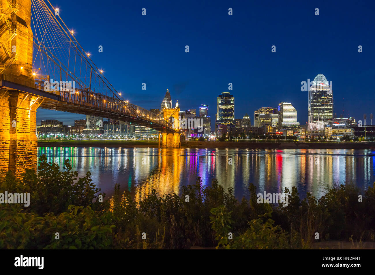 The city skyline at dusk of Cincinnati, Ohio, USA Stock Photo - Alamy
