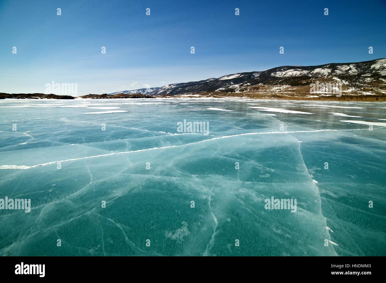 Structure of the Baikal ice with small cracks as a texture or ...