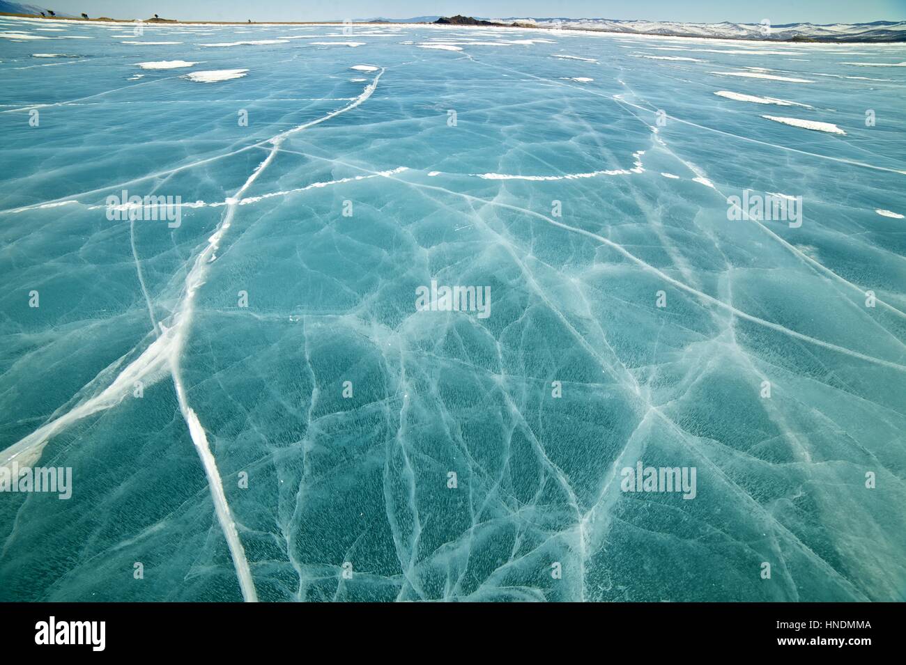 Structure of the Baikal ice with small cracks as a texture or ...
