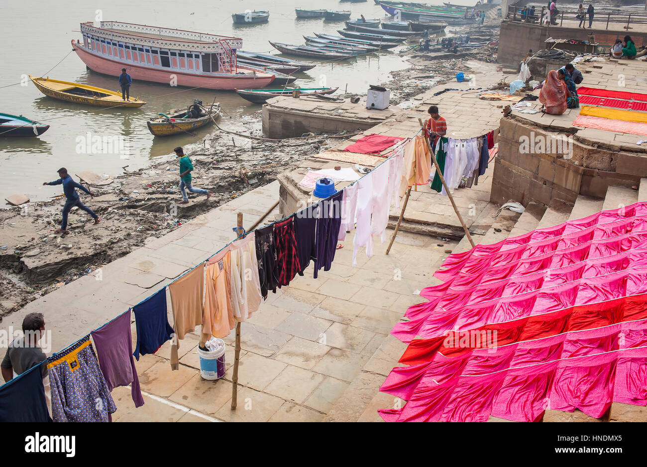 Laundry drying, Dasaswamedh Ghat, in Ganges river, Varanasi, Uttar ...
